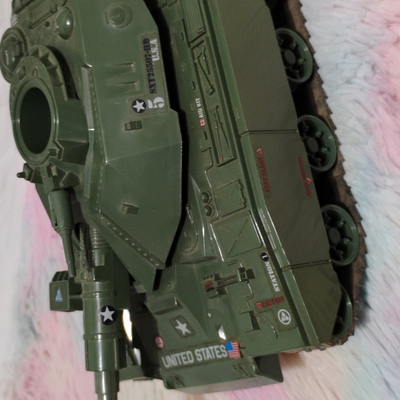 Hasbro | Toys | Gi Joe Mobat Motorized 982 Battle Tank W 3 8s Vintage ...